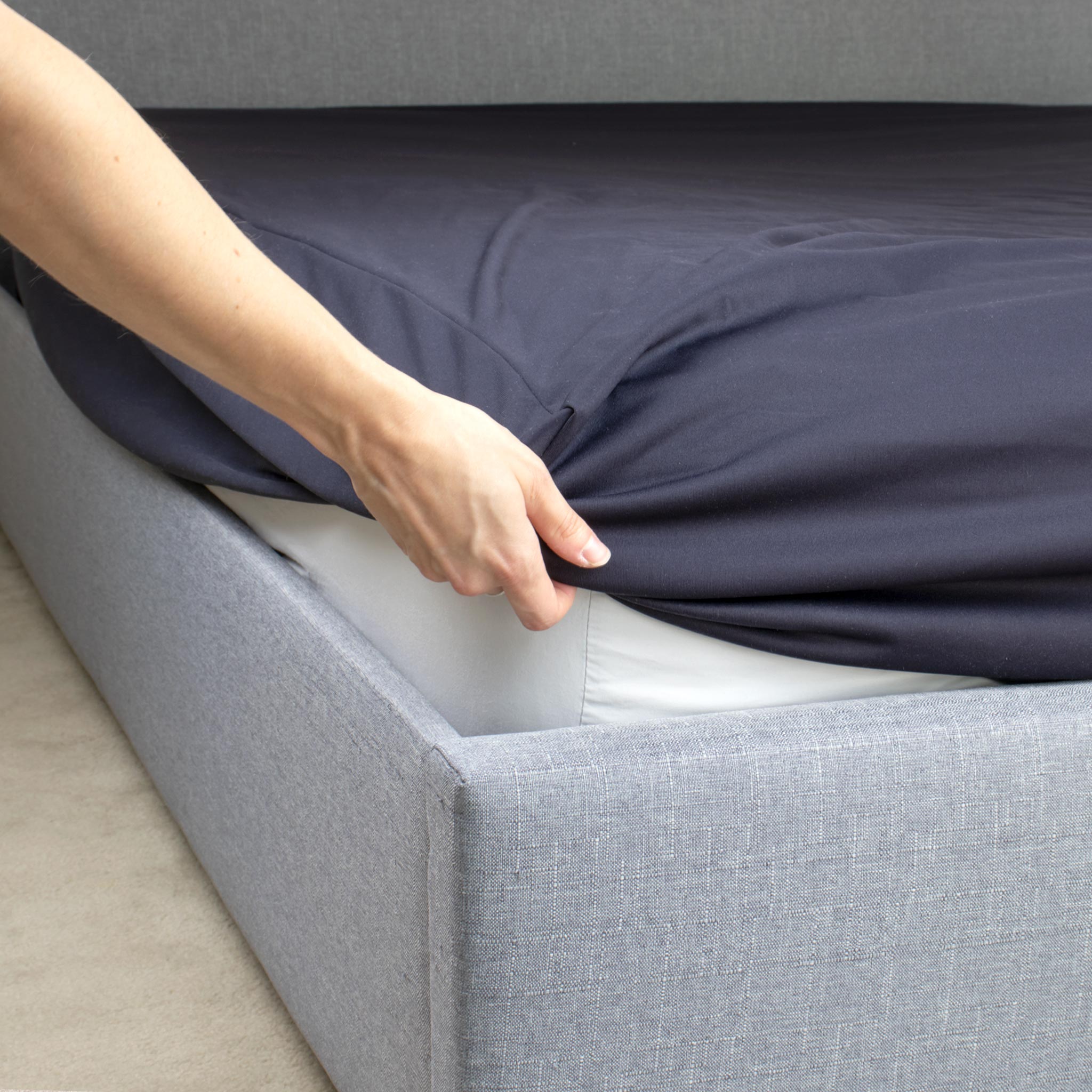Waterproof Fitted Sheet - Night n Day